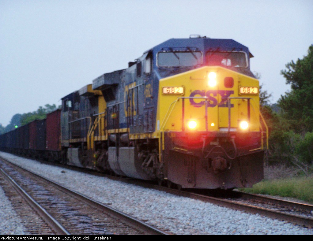 CSX 682